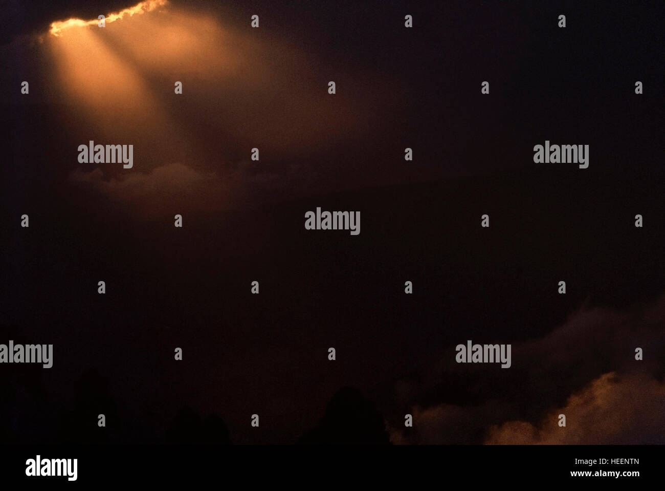 Sun rays india High Resolution Stock Photography and Images - Alamy