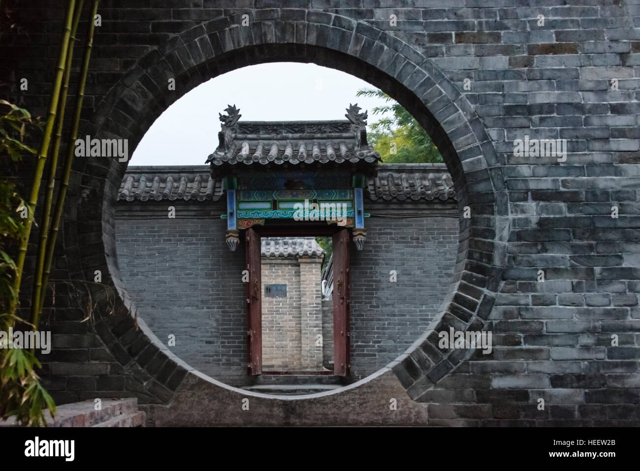 Moon gate in Shanshan Assembly Hall, Liaocheng, Shandong Province ...