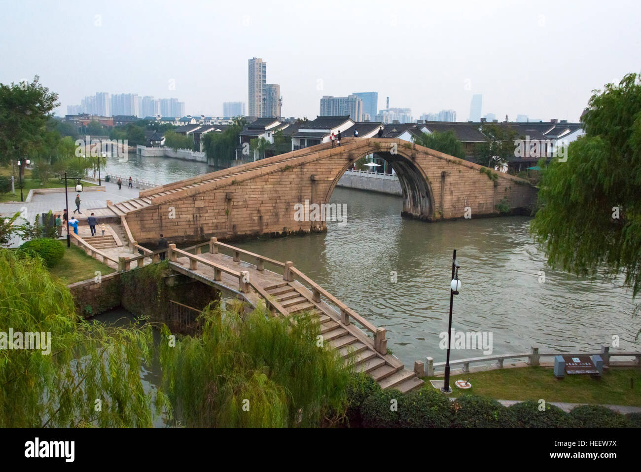 Grand canal, jiangsu bridge hi-res stock photography and images - Alamy