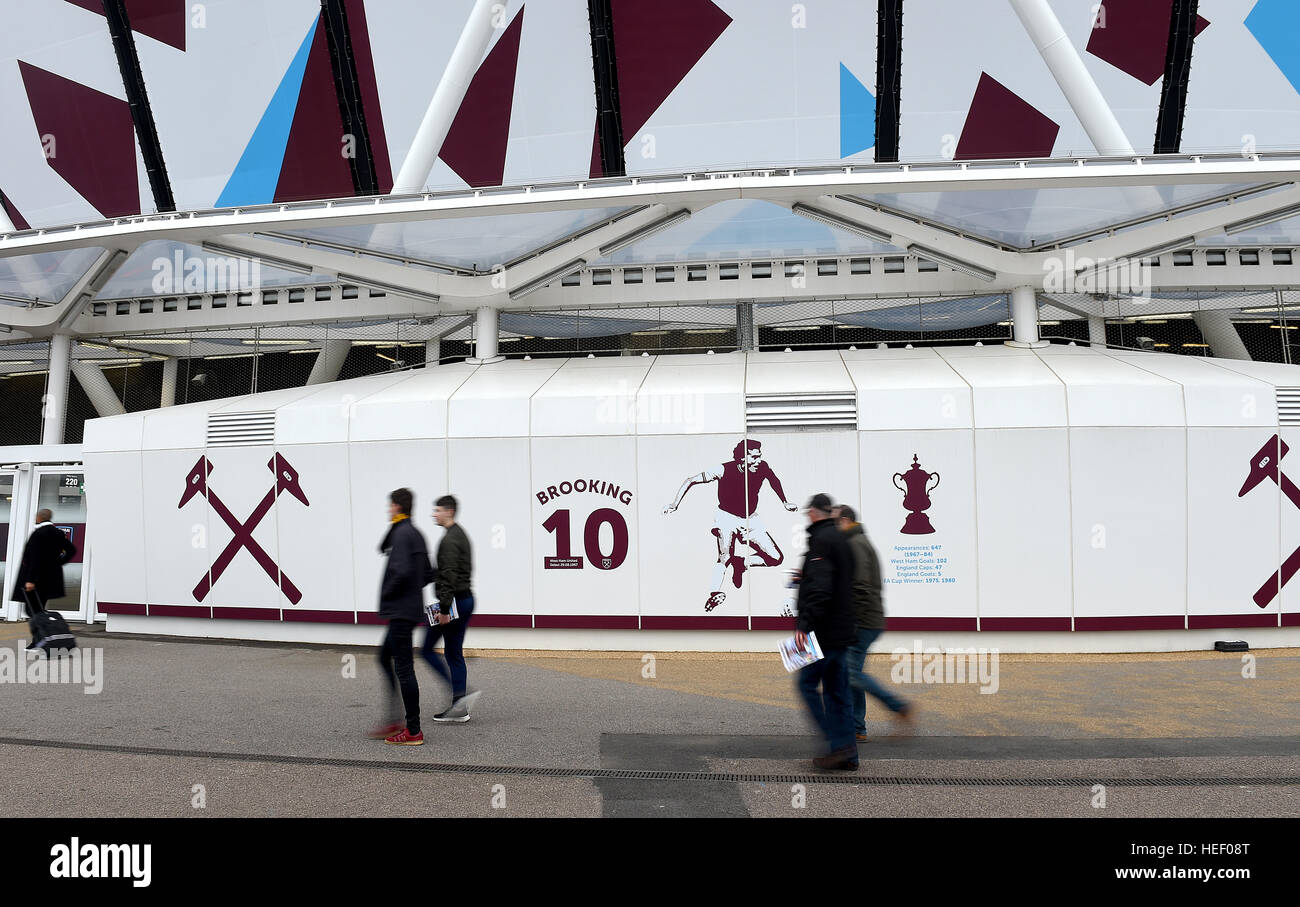 Fans outside the London Stadium Stock Photo - Alamy
