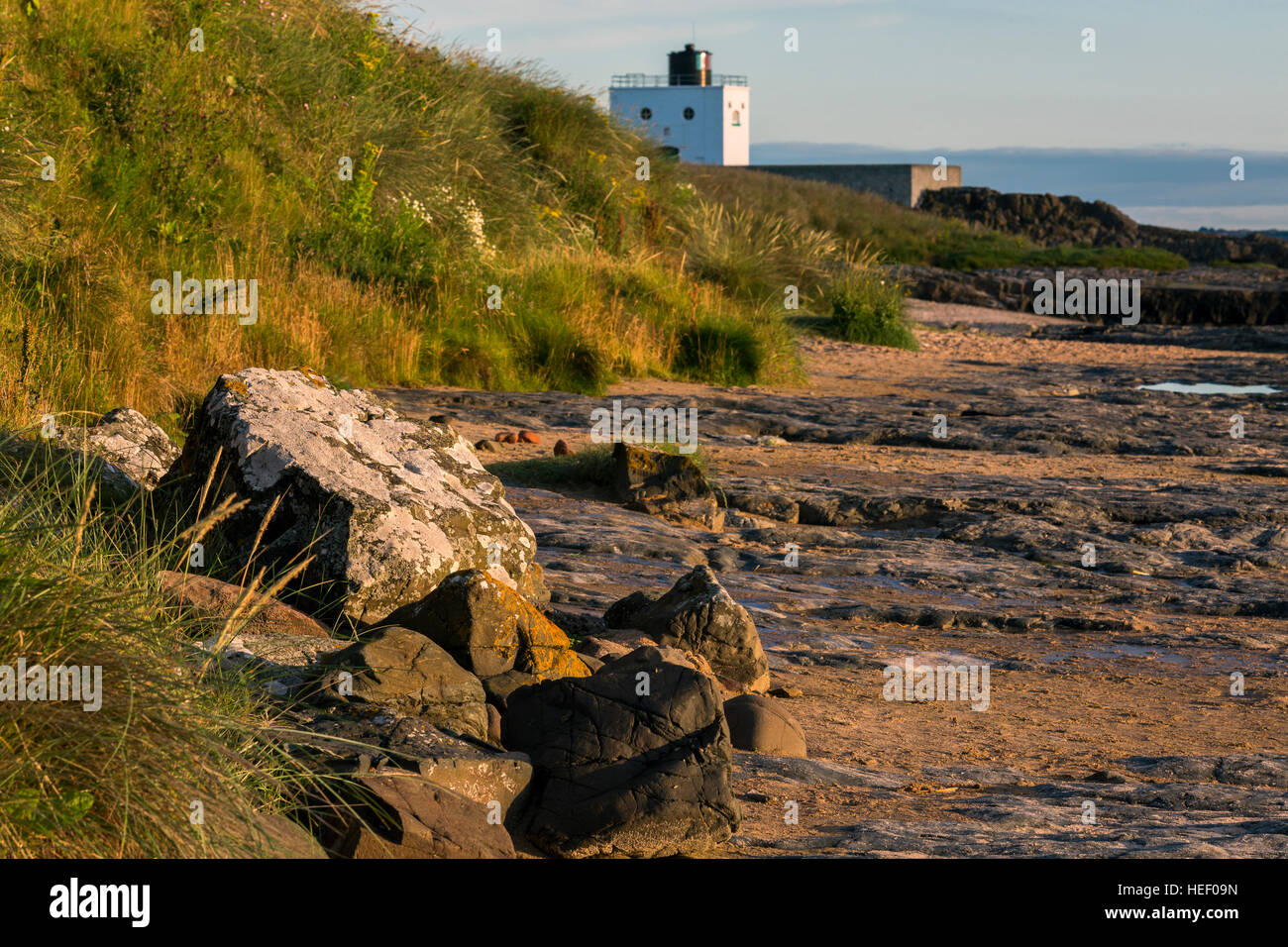 Sunrise bamburgh beach hi-res stock photography and images - Alamy