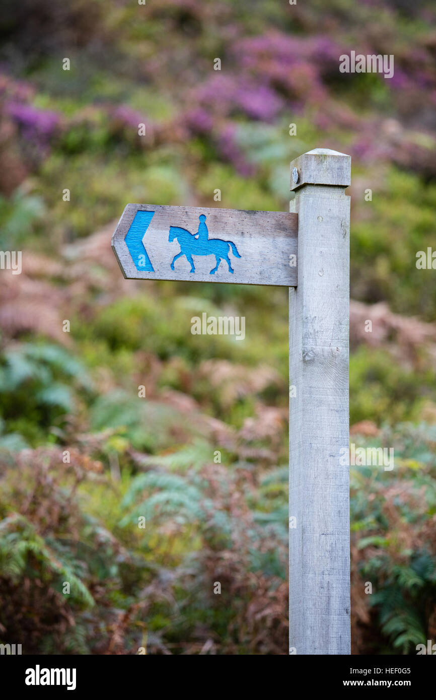 Blue bridleway sign hi-res stock photography and images - Alamy