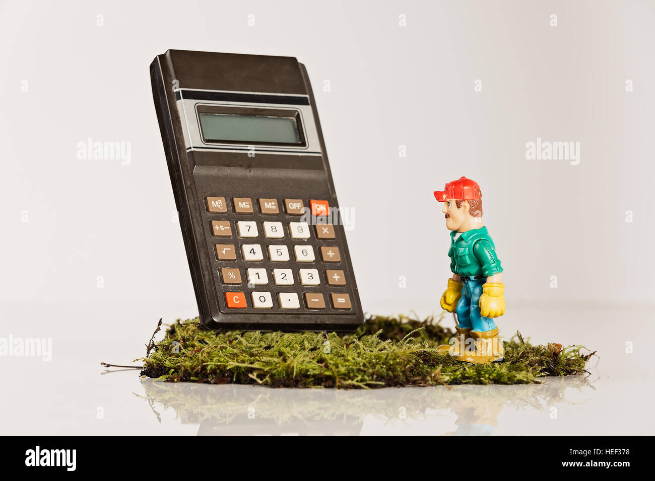Calculate time hi-res stock photography and images - Alamy