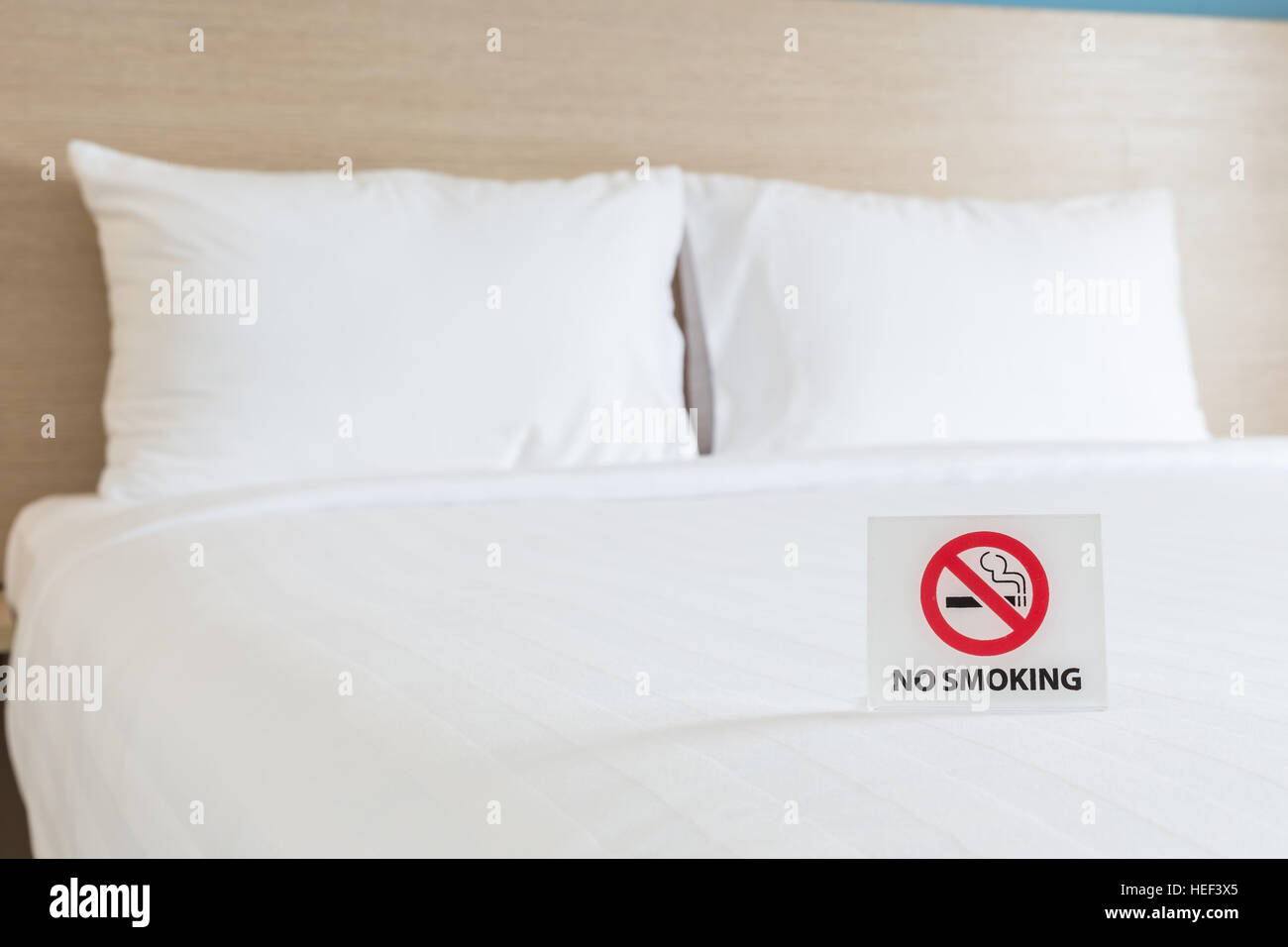 No smoking sign hotel hi-res stock photography and images - Alamy