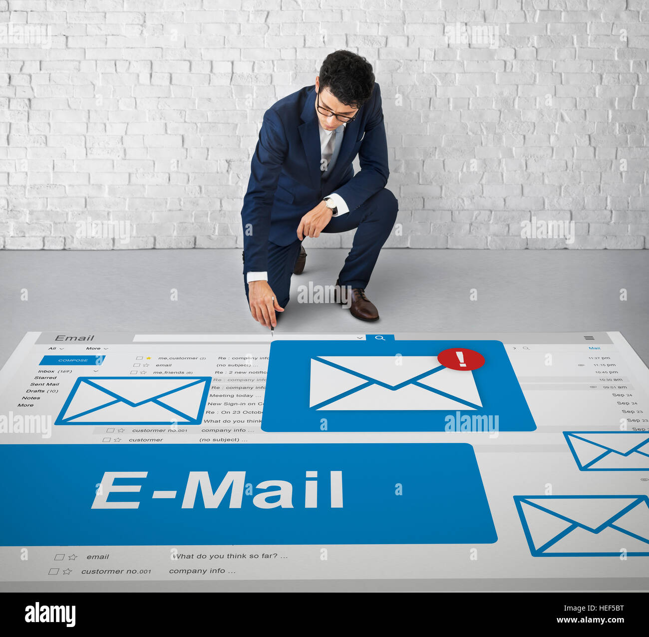 Email Conversation New Message Concept Stock Photo - Alamy