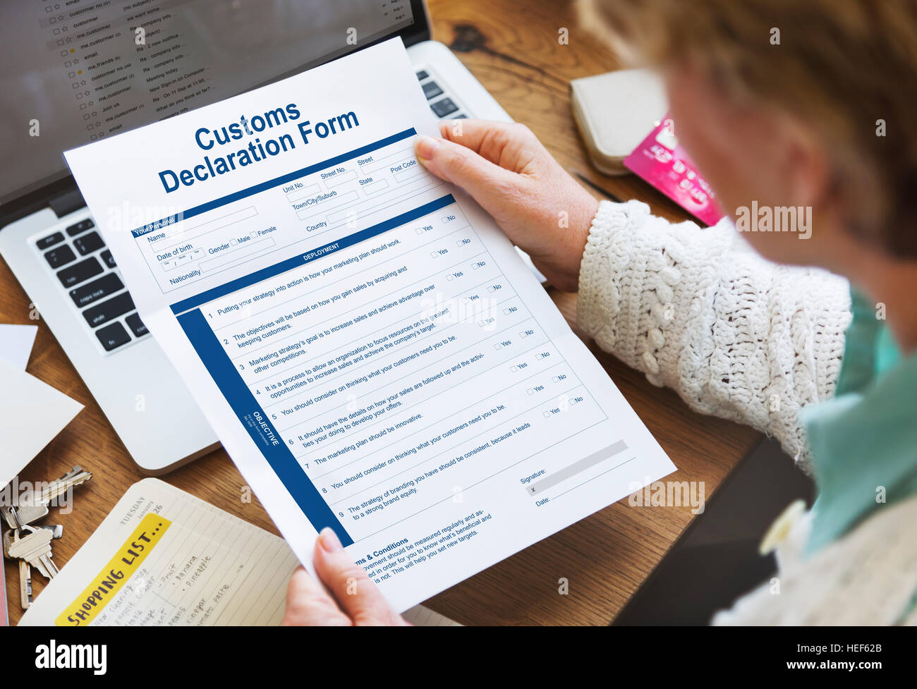 Customs Declaration Form Invoice Freight Parcel Concept Stock Photo - Alamy