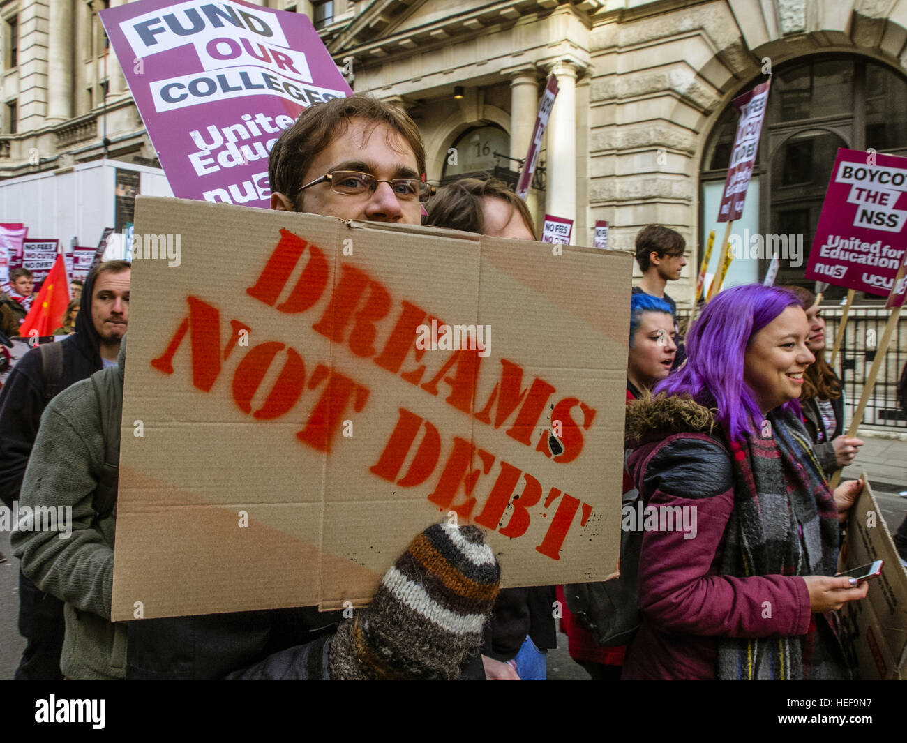 Thousands of students join the National Union of Student’s ...
