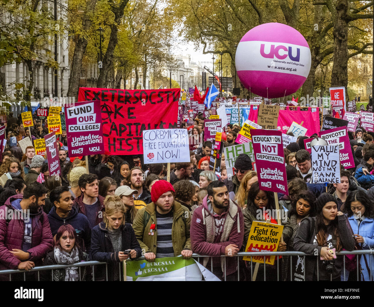 Thousands of students join the National Union of Student’s ...