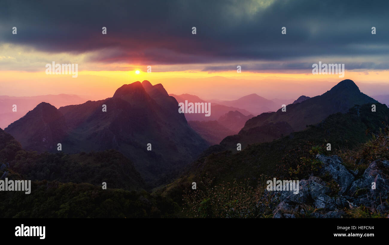 Mountain sunset landscape hi-res stock photography and images - Alamy