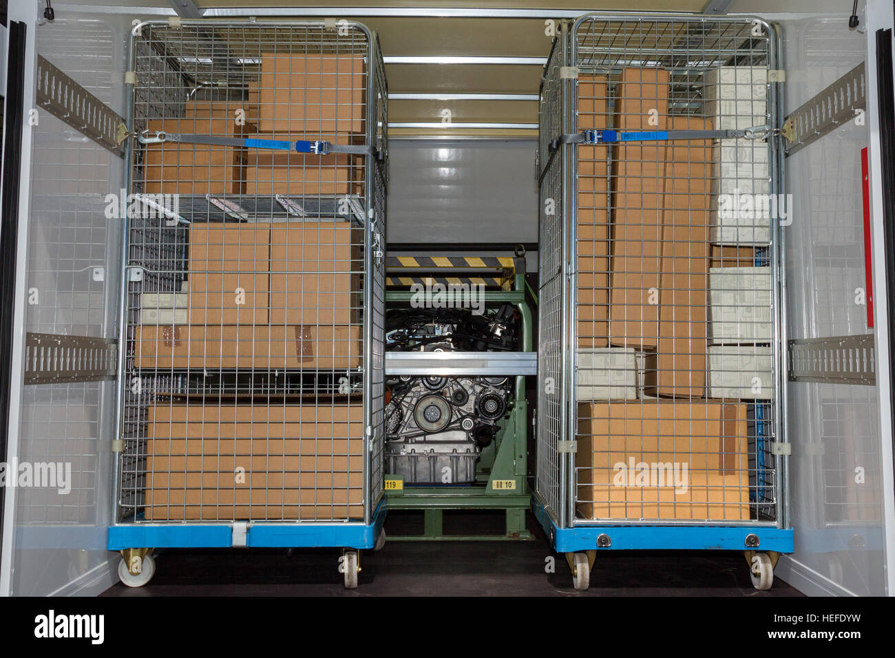 Package delivery truck hi-res stock photography and images - Alamy