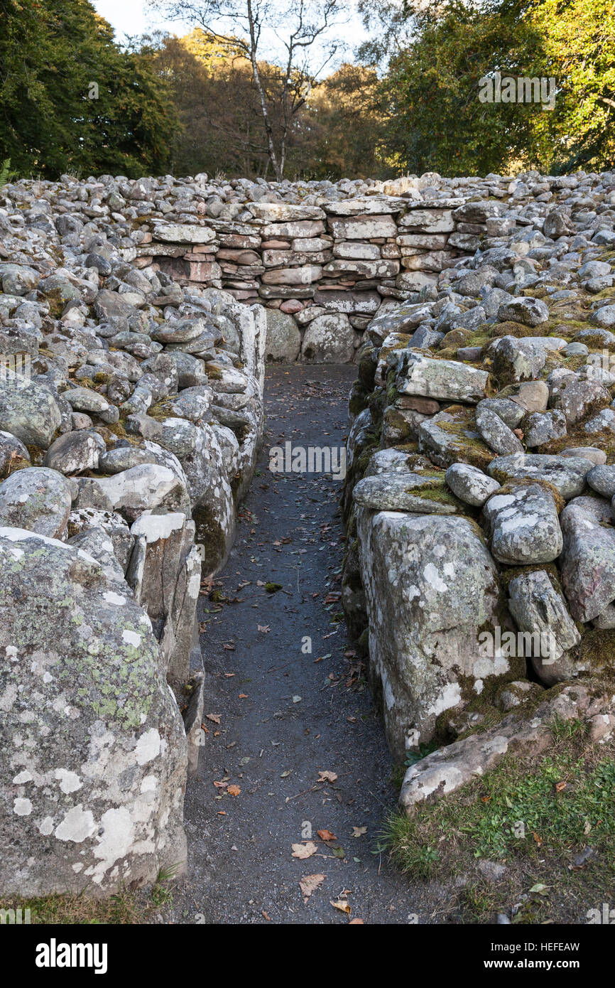 North East Passage Grave at Clava Cairns in Scotland Stock Photo - Alamy