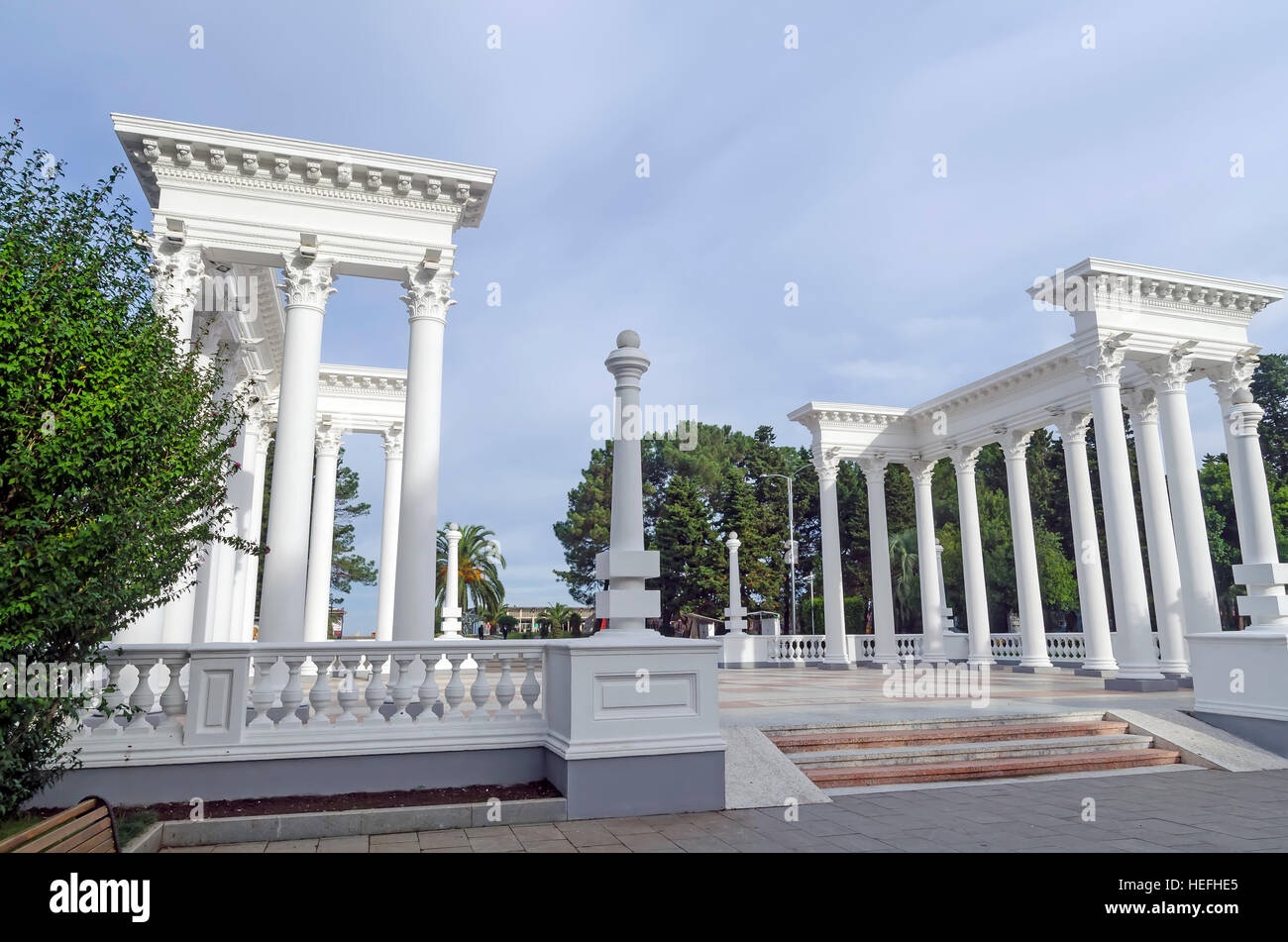 Colonnades hi-res stock photography and images - Alamy