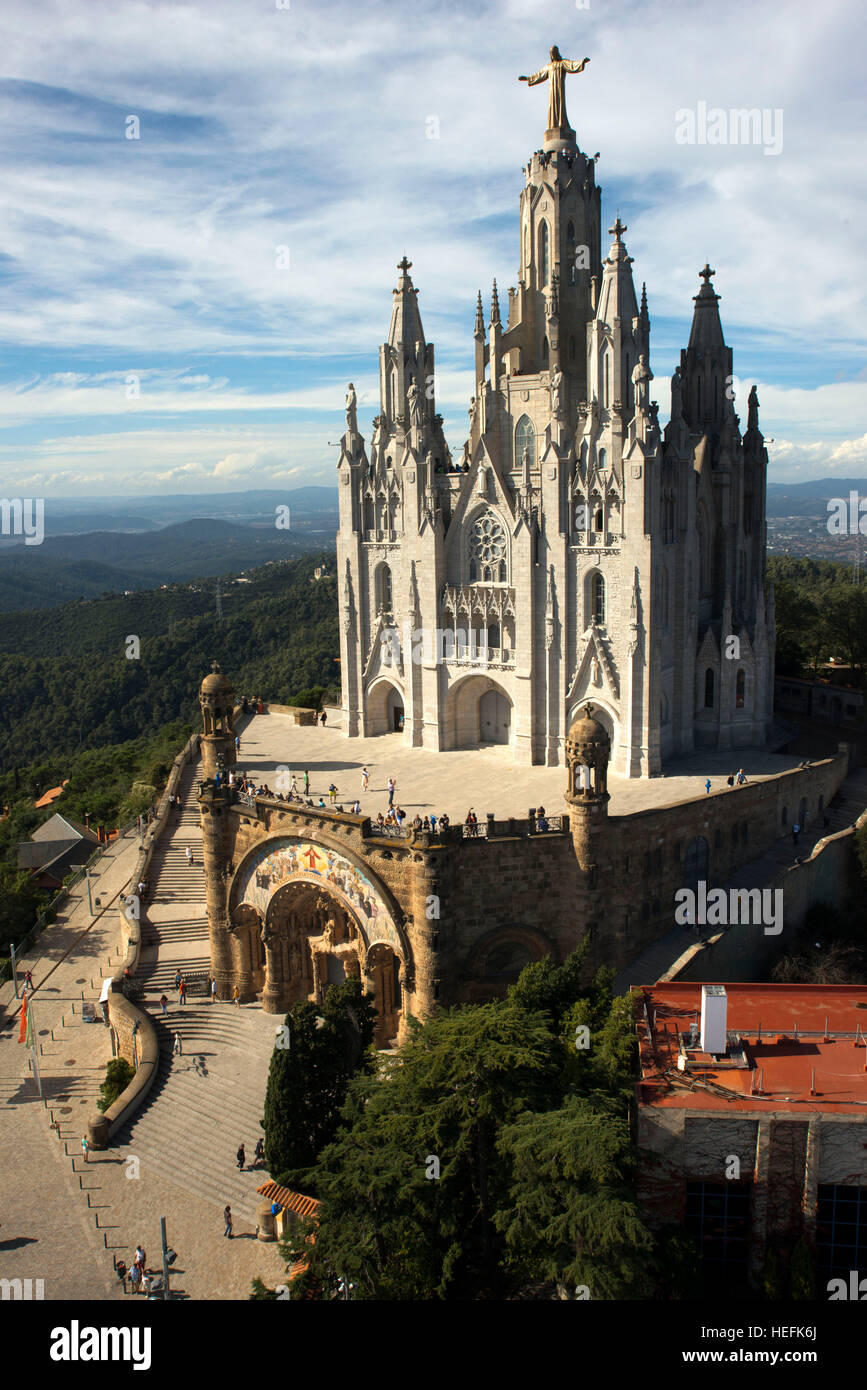 The front entrance of Temple Expiatori del Sagrat Cor, Barcelona, Spain ...