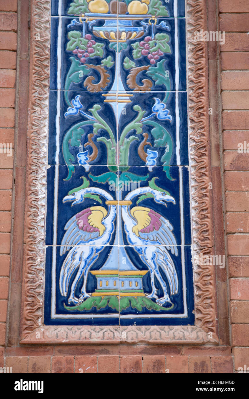 Plaza de Espana Building, Seville, Spain Stock Photo - Alamy Plaza de Espana Building, Seville, Spain Stock Photo - Alamy