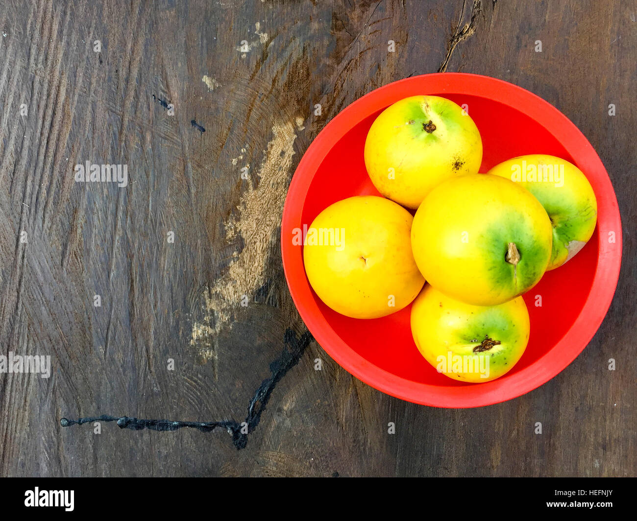 Fresh Abiu fruits on the top of wooden table Stock Photo - Alamy