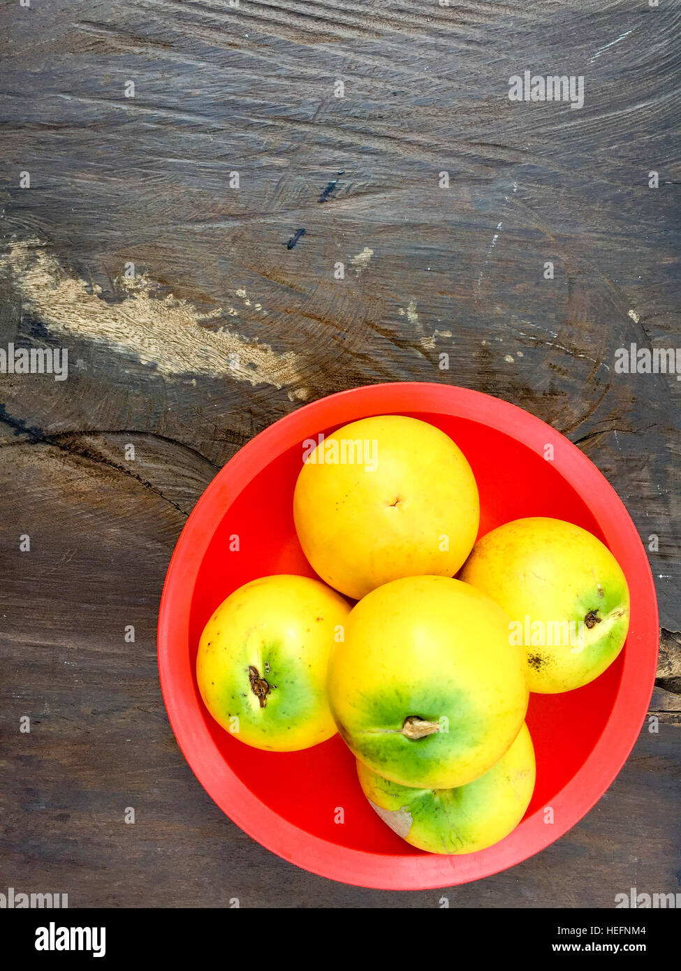 Fresh Abiu fruits on the top of wooden table Stock Photo - Alamy