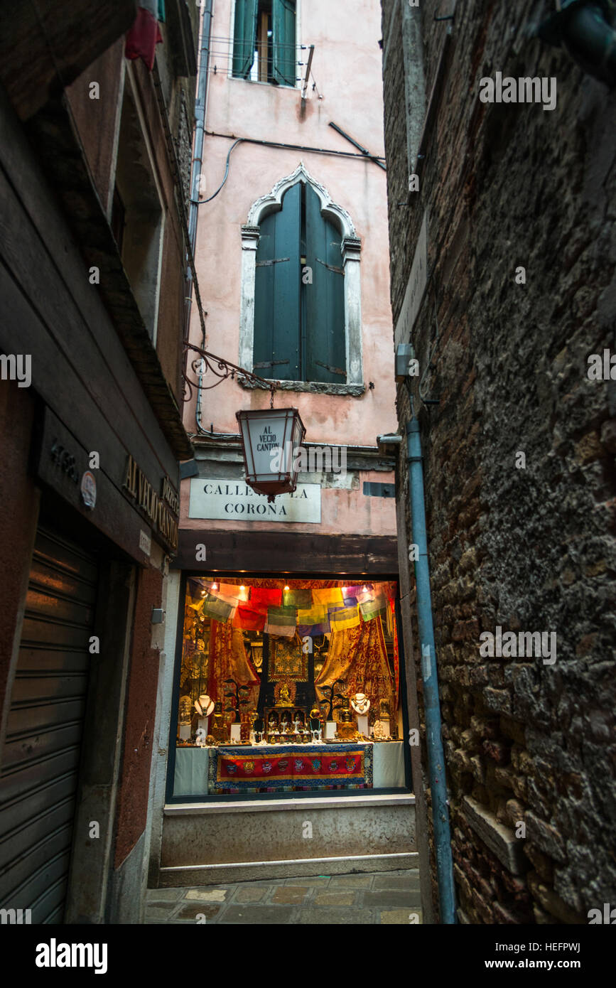 View of store on street, Venice, Veneto, Italy Stock Photo - Alamy