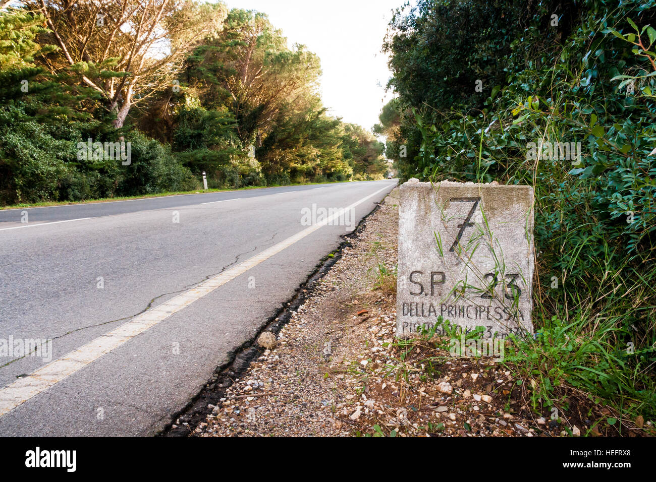 Roman mile marker hi-res stock photography and images - Alamy