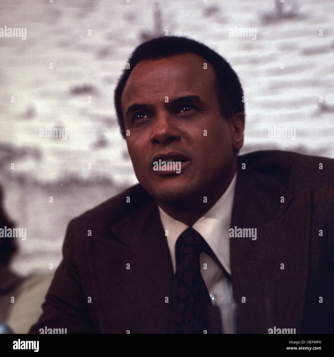 Der amerikanische Sänger, Schauspieler und Entertainer Harry Belafonte bei einer Pressekonferenz ...