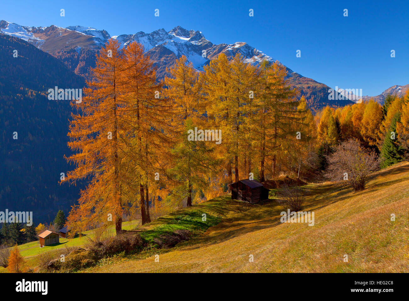 Austria tyrol strengen arlberg mountains hi-res stock photography and ...