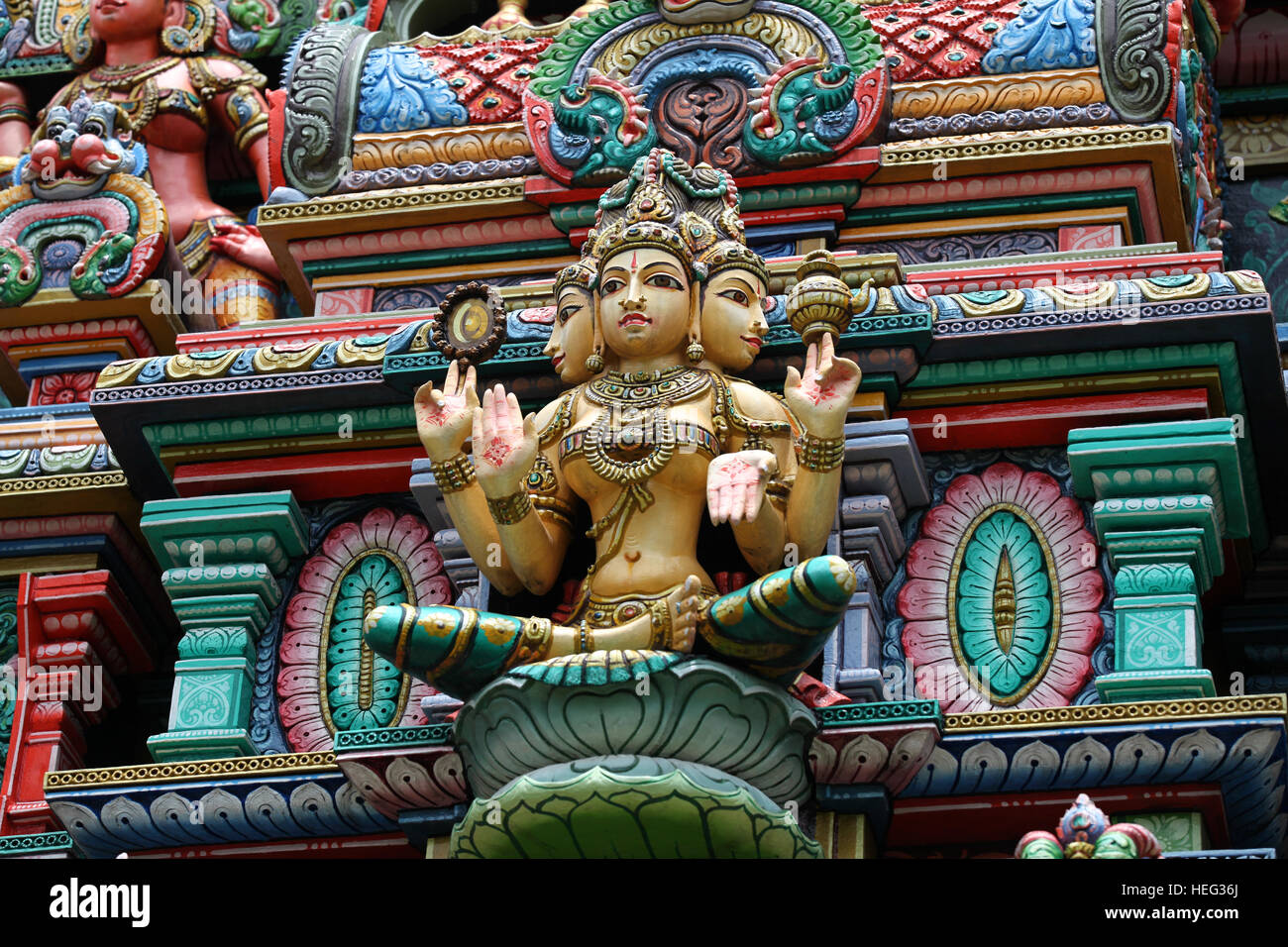 Sculpture, architecture and symbols of Buddhism, Thailand, South East ...