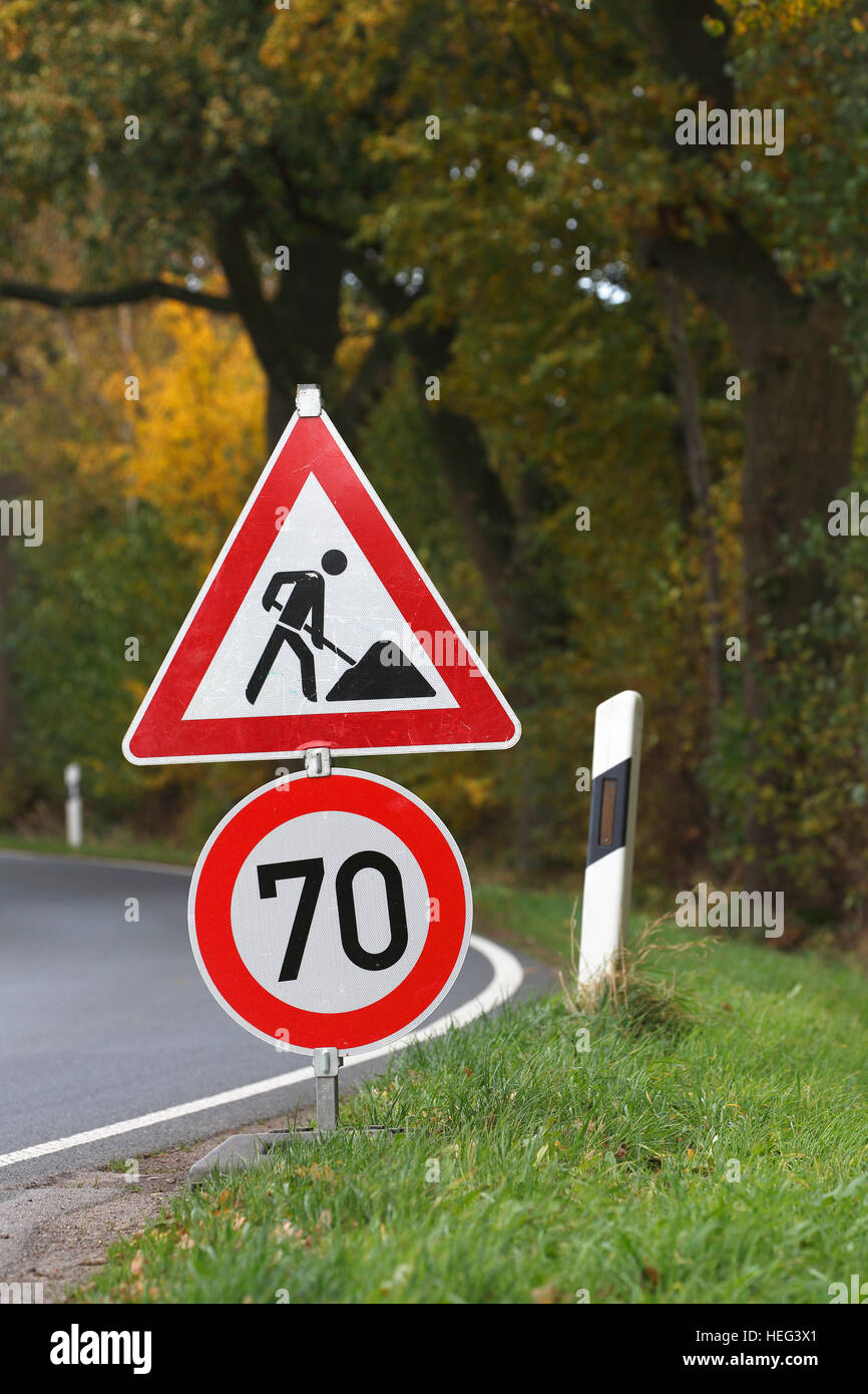 Construction work outdoors hi-res stock photography and images - Alamy