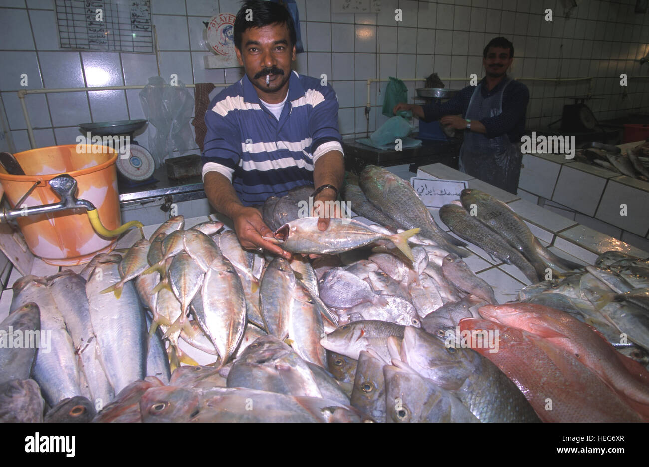 Kuwaiti Man High Resolution Stock Photography and Images - Alamy