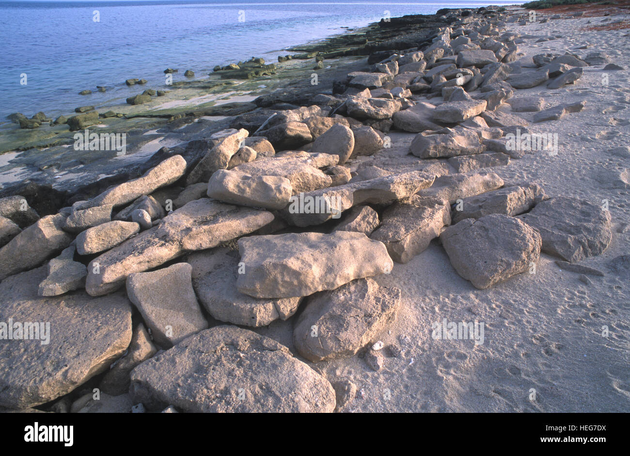 Kuwait Kubbar Island High Resolution Stock Photography and Images - Alamy