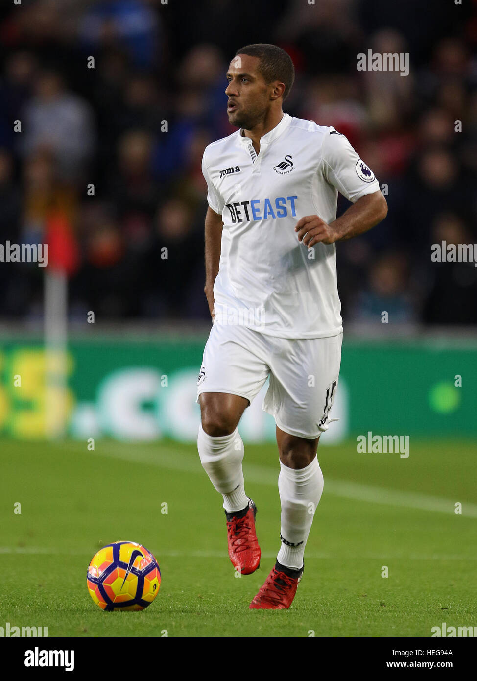 Swansea City's Wayne Routledge Stock Photo - Alamy