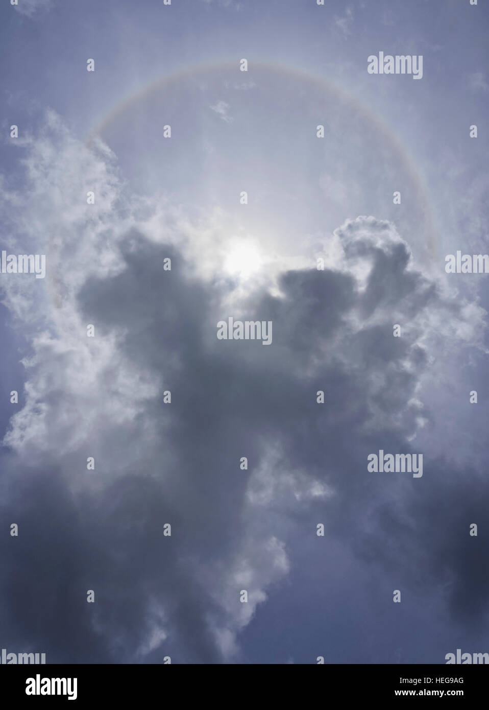 Halo optical phenomenon hi-res stock photography and images - Alamy