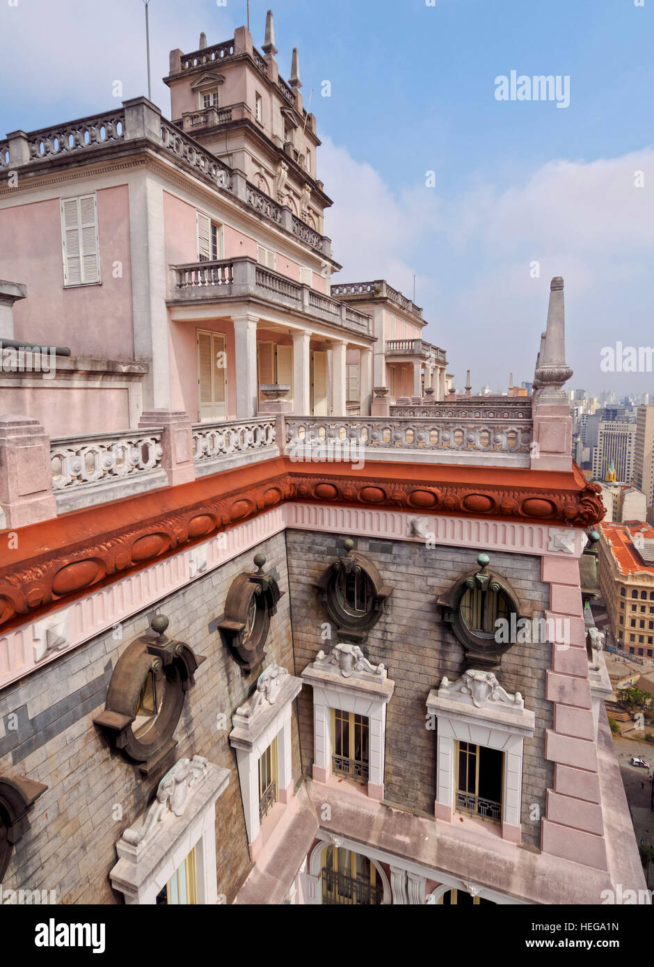 Brazil, State of Sao Paulo, City of Sao Paulo, View of the Martinelli ...