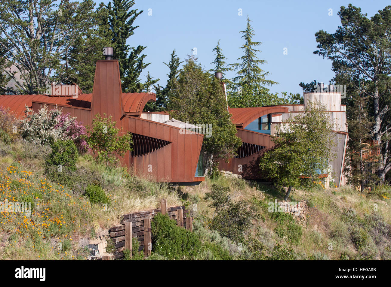 Big sur lodge hi-res stock photography and images - Alamy