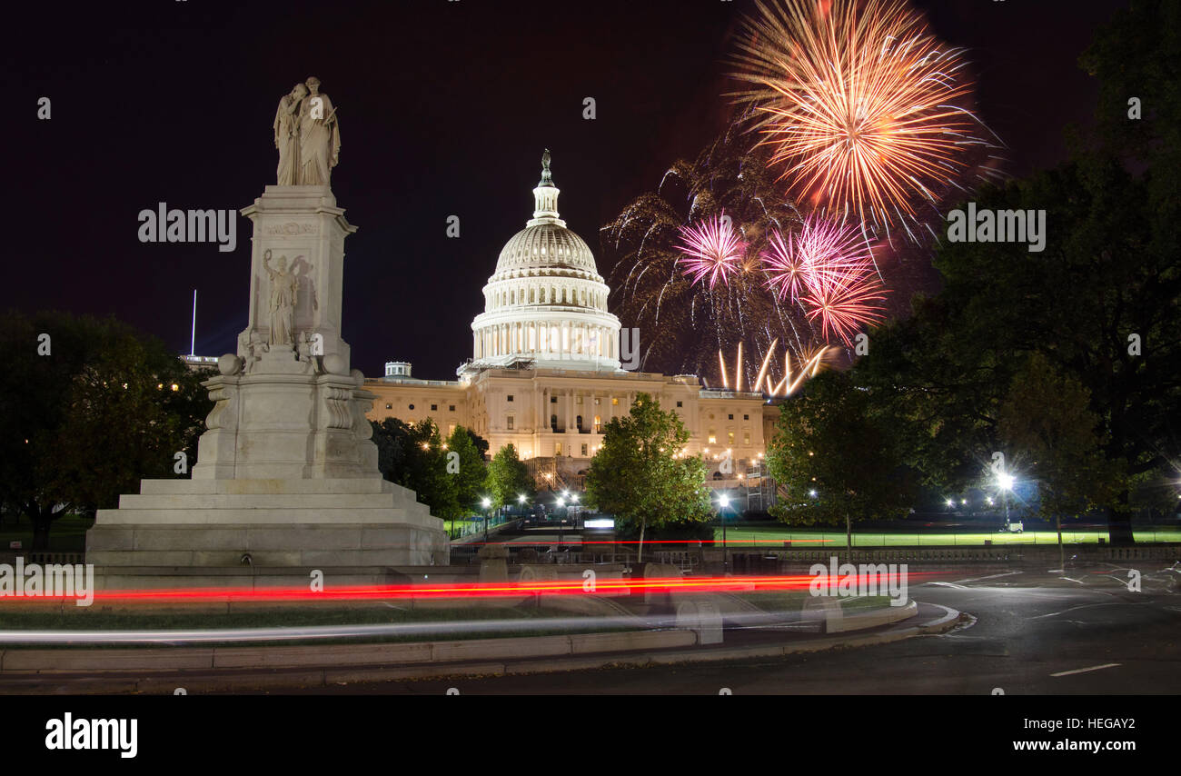 Fireworks rising over Capitol Hill and the peace monument Stock Photo ...