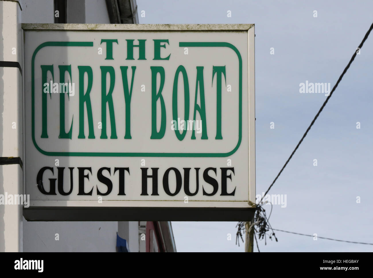 Guest house sign hi-res stock photography and images - Alamy