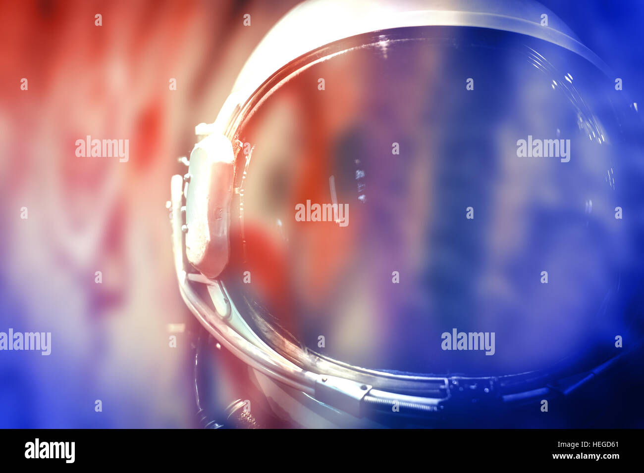 Astronaut helmet hi-res stock photography and images - Alamy