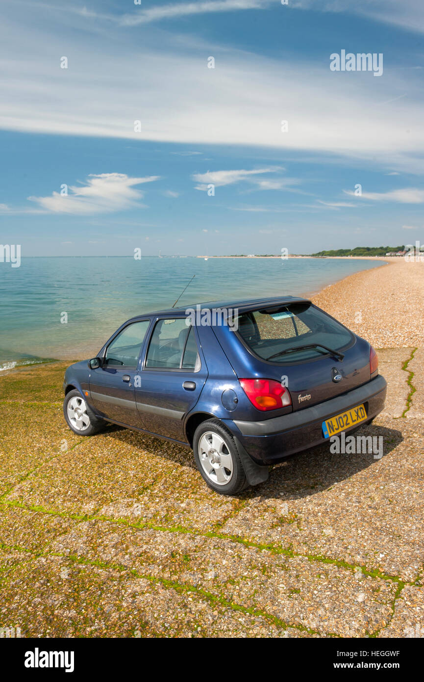 2002 mk5 Ford Fiesta small hatchback car Stock Photo - Alamy