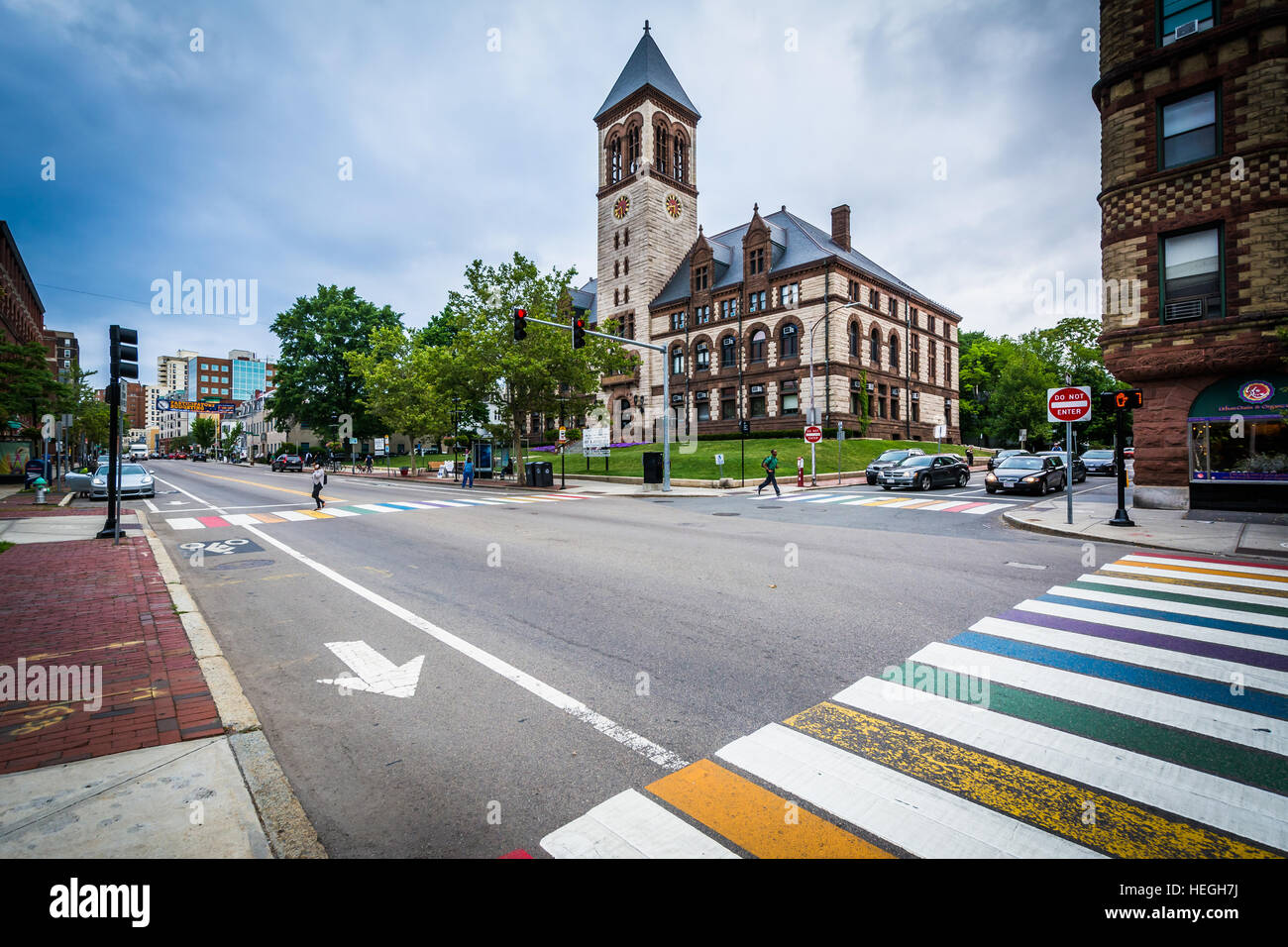 Central square, cambridge, boston hi-res stock photography and images ...