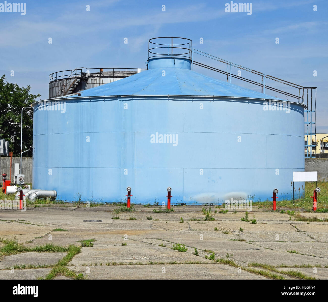 Gas container hi-res stock photography and images - Alamy