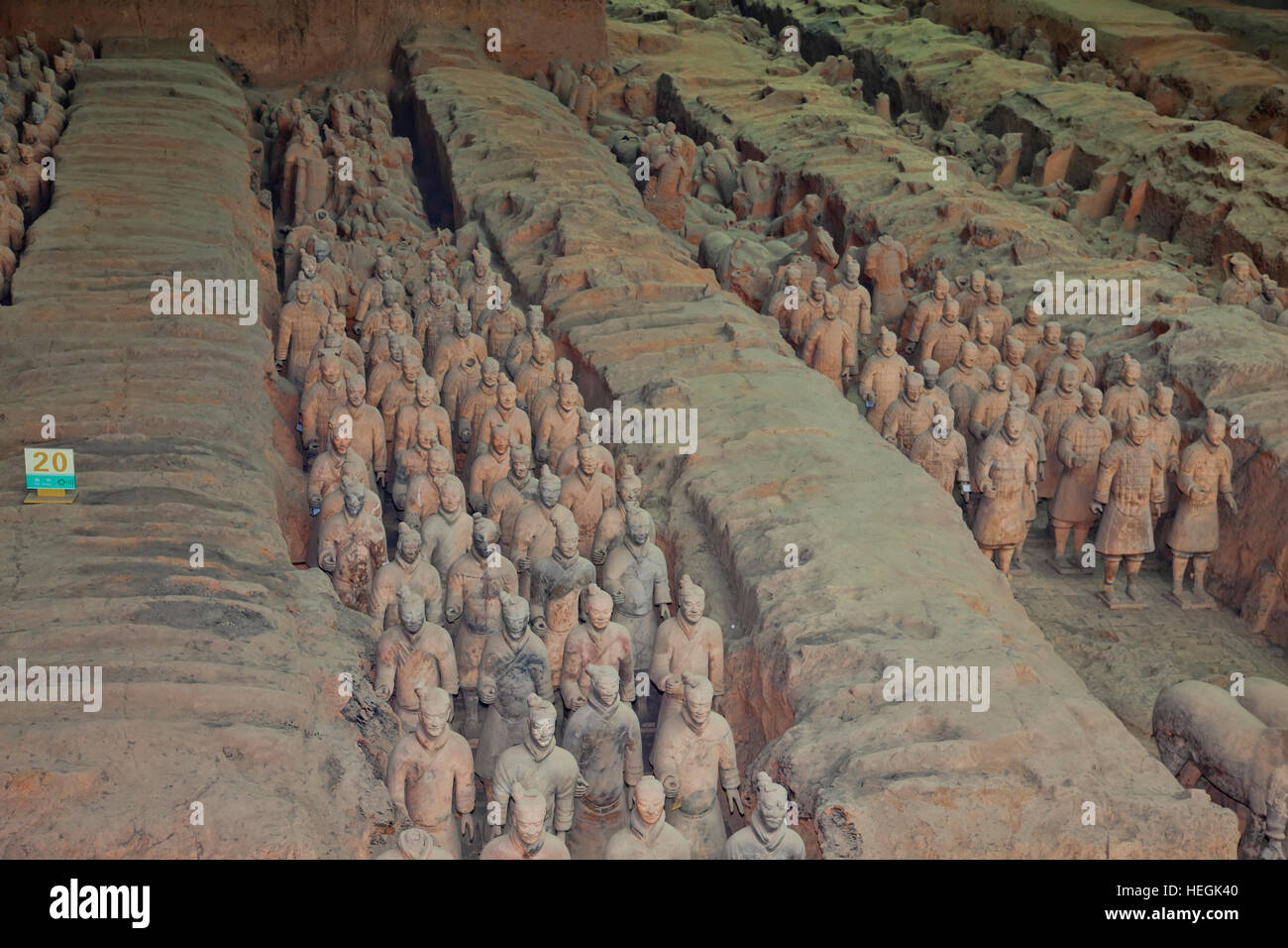 Emperor Qin's Terracotta Army, Xi'an, Terra Cotta Worriers in China ...