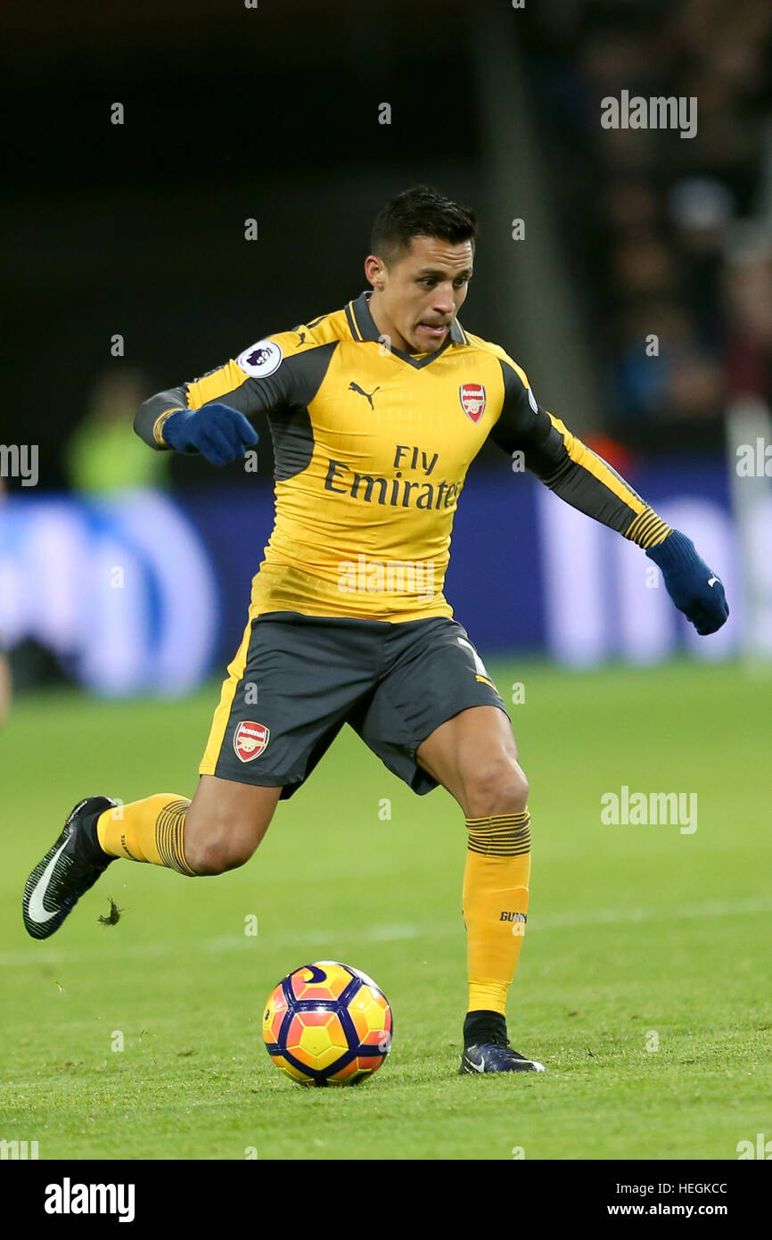 Arsenal's Alexis Sanchez during the Premier League match at the London ...