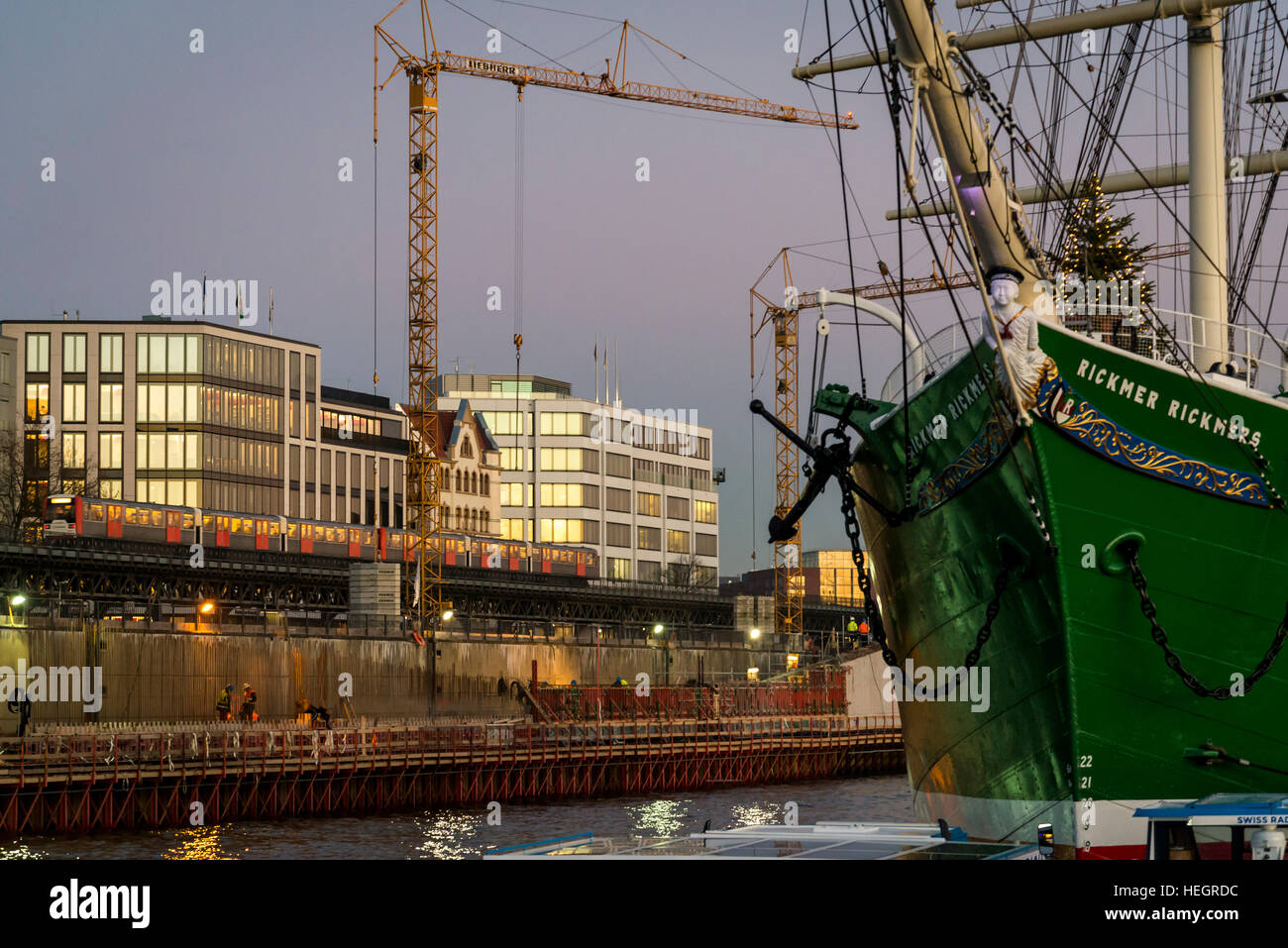 Rickmer Rickmers museum ship and Hamburg cityscape, Hamburg, Germany ...