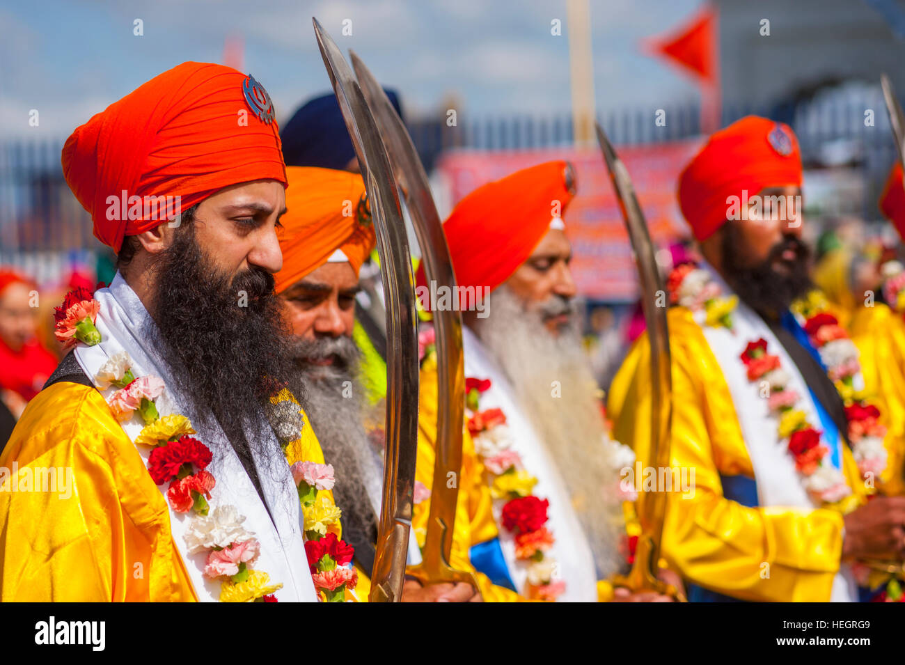 Sikh flags hi-res stock photography and images - Alamy