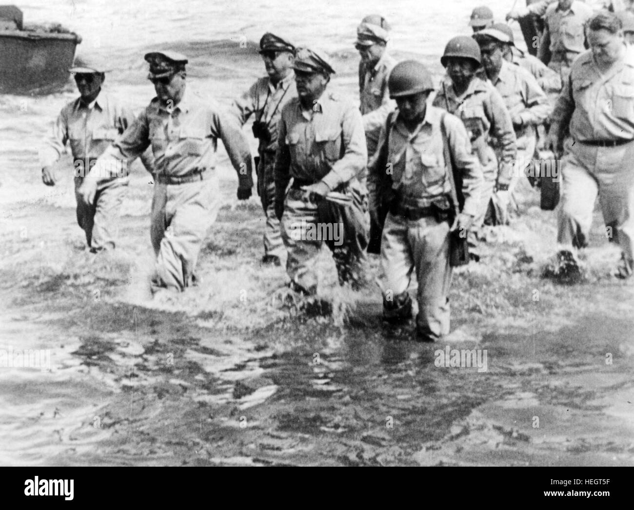 DOUGLAS MacARTHUR (1880-1964) US General second from left returns to ...