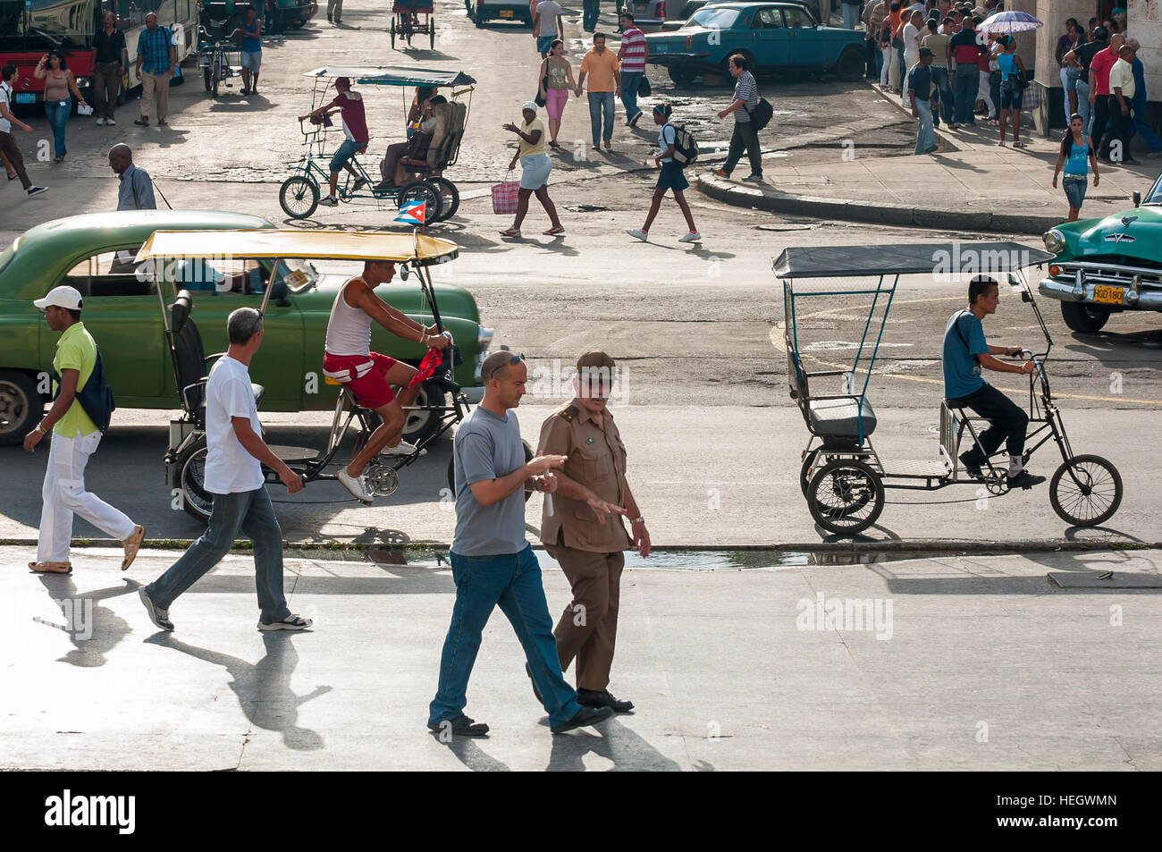 Cubans life hi-res stock photography and images - Alamy