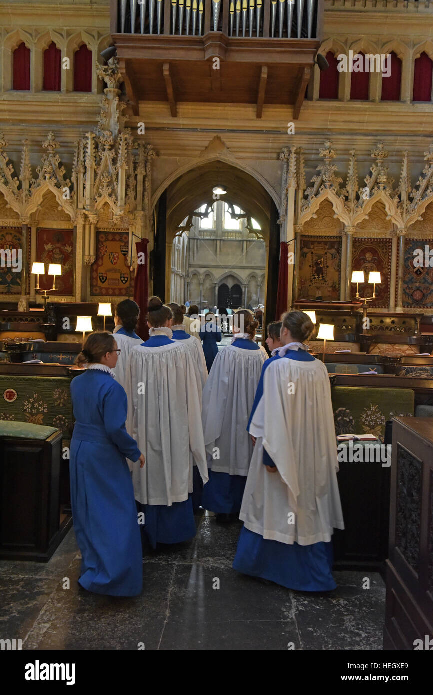 English church christmas service hi-res stock photography and images ...