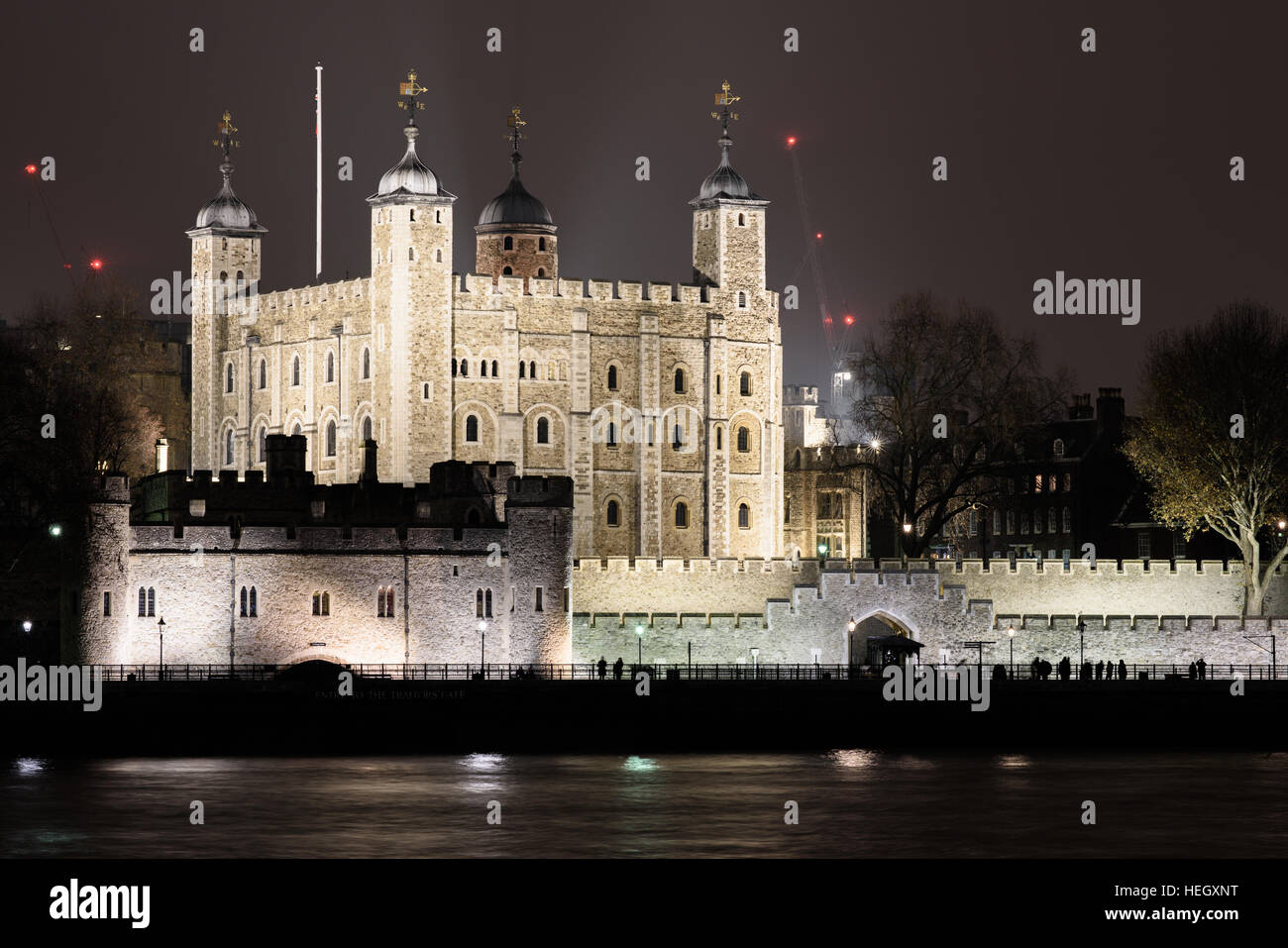 London mist night hi-res stock photography and images - Alamy