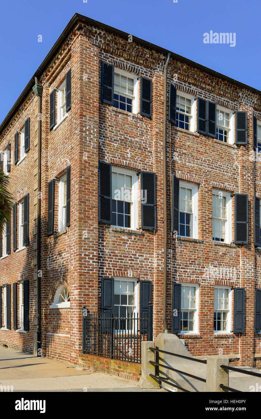 Historic charleston hi-res stock photography and images - Alamy