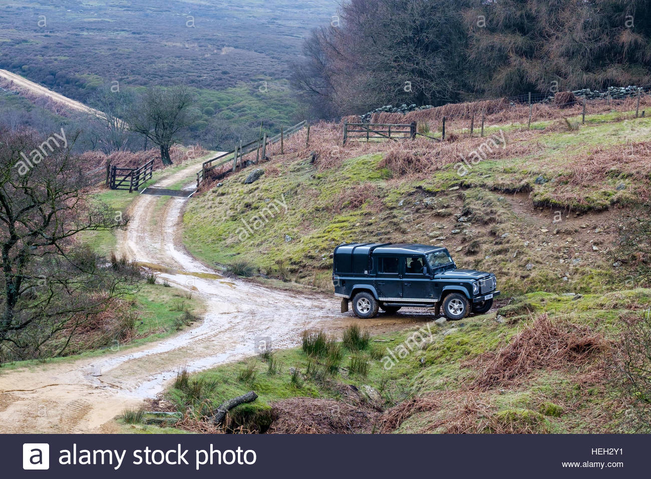 Land Rover Wheelbase High Resolution Stock Photography and Images - Alamy