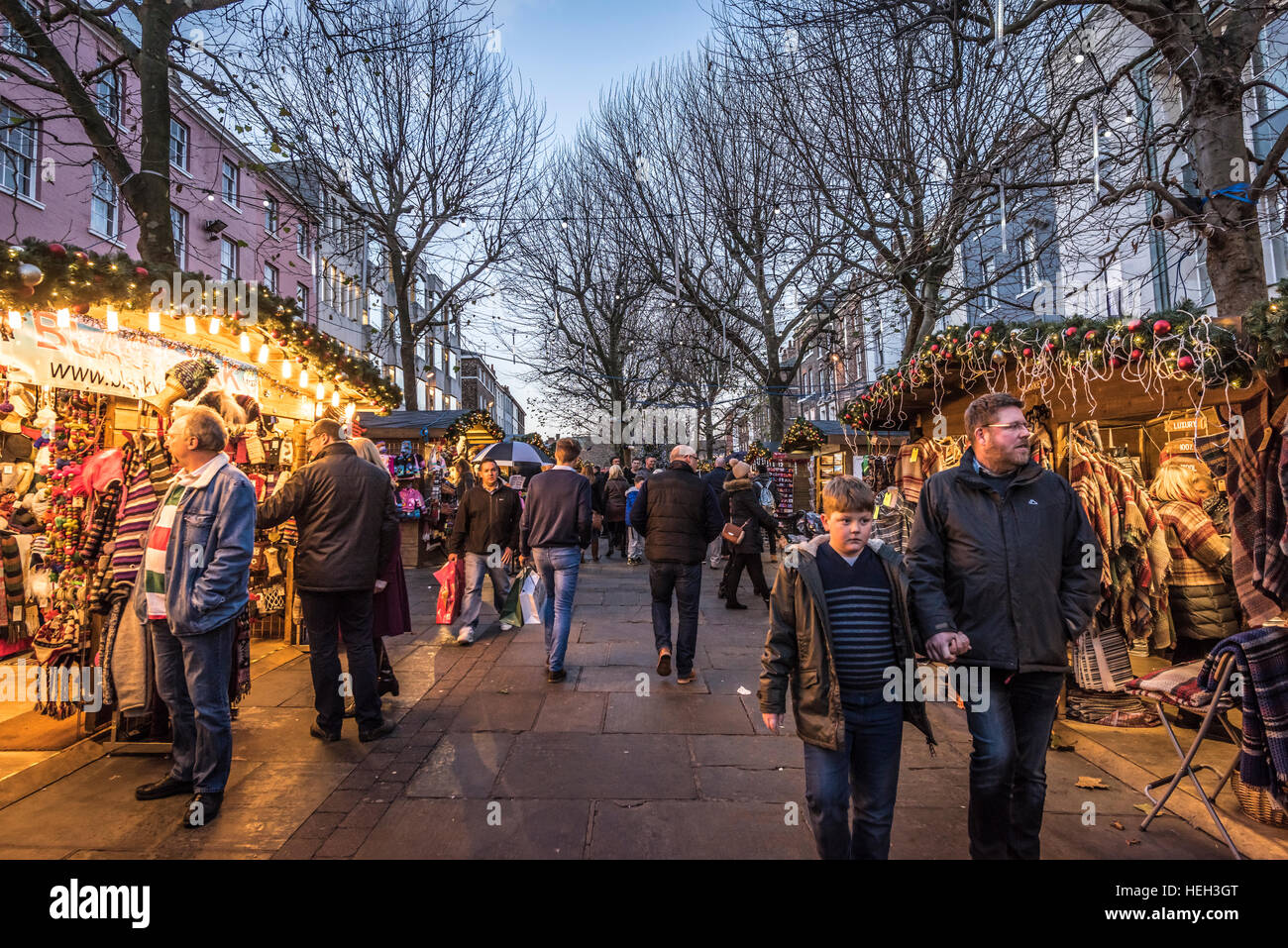 Shambles christmas york yorkshire england hi-res stock photography and ...