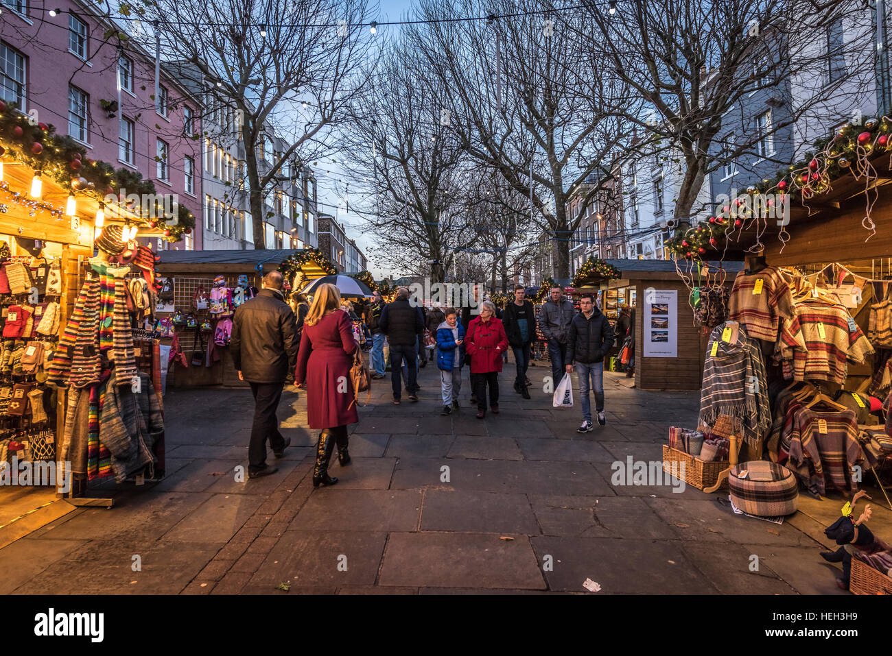 Shambles christmas york yorkshire england hi-res stock photography and ...